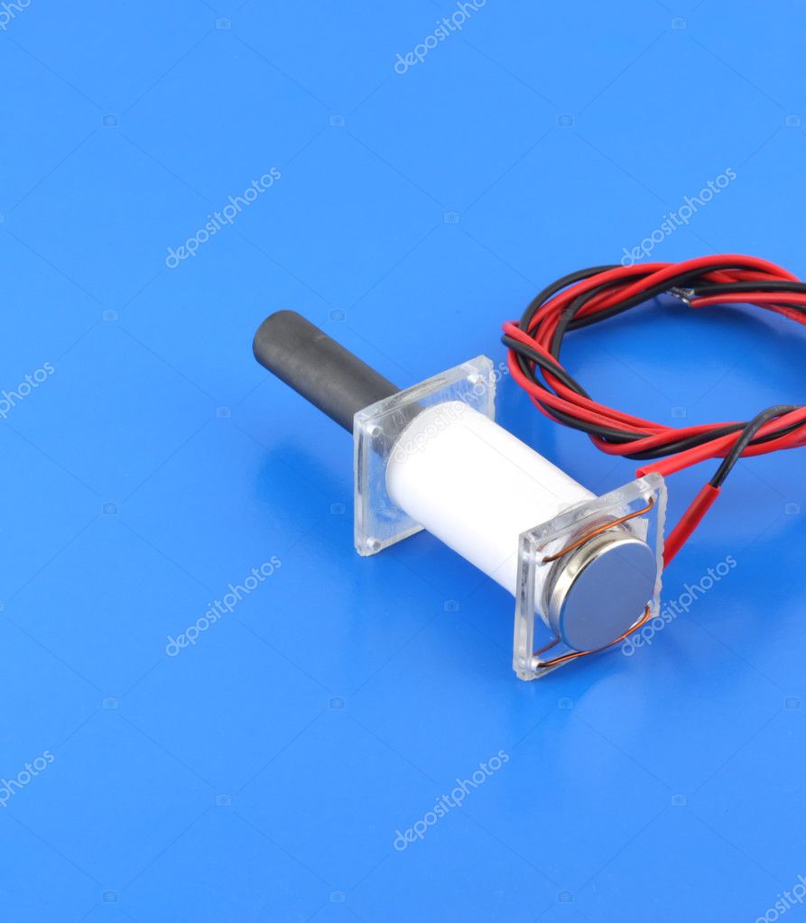 Transductor ultrasónico — Foto de stock #3388851 © sergpetd