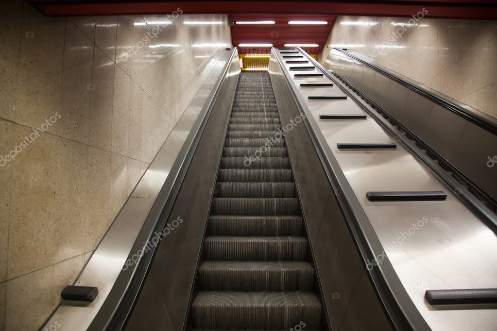 Subway station elevator Stock Photo by ©william87 3569933