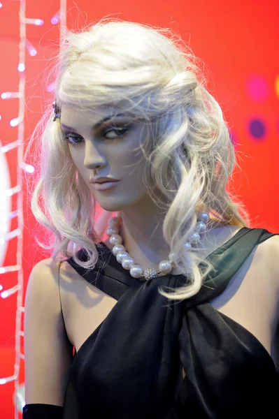 Female dummy in shop - Stock Image - Everypixel