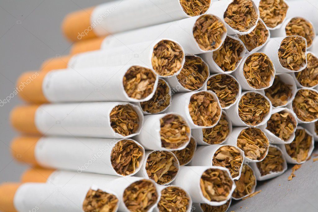FUNDAMENTO ORIGINAL DE LOS CIGARETOS — Foto de stock #2829075 © SPLAV_SK