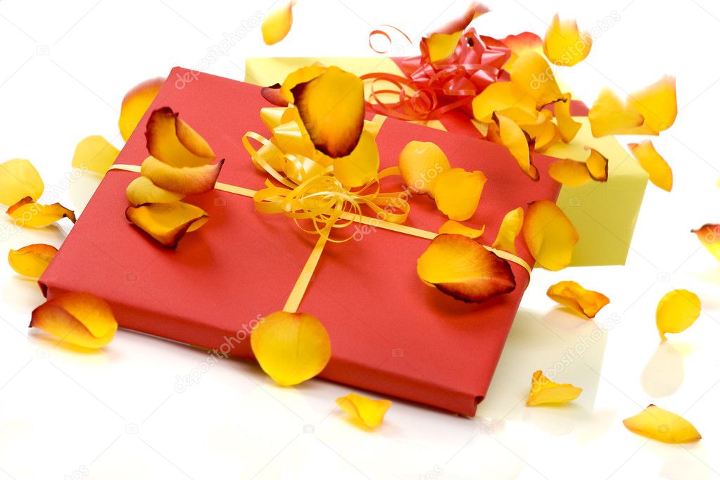 Drop petalon gif box — Stock Photo © mirusiek #3912075