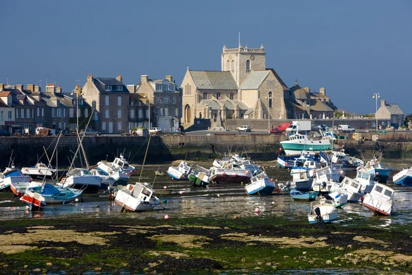 Barfleur Stock Photos, Royalty Free Barfleur Images | Depositphotos