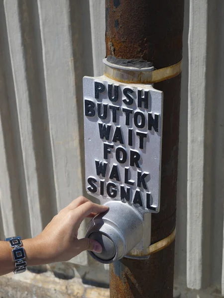 Walk signal Stock Photos, Royalty Free Walk signal Images | Depositphotos