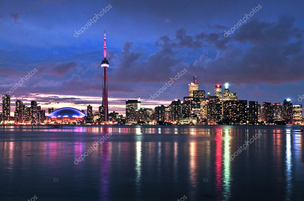 Scenic view at Toronto city – Stock Editorial Photo © elenathewise #4566730